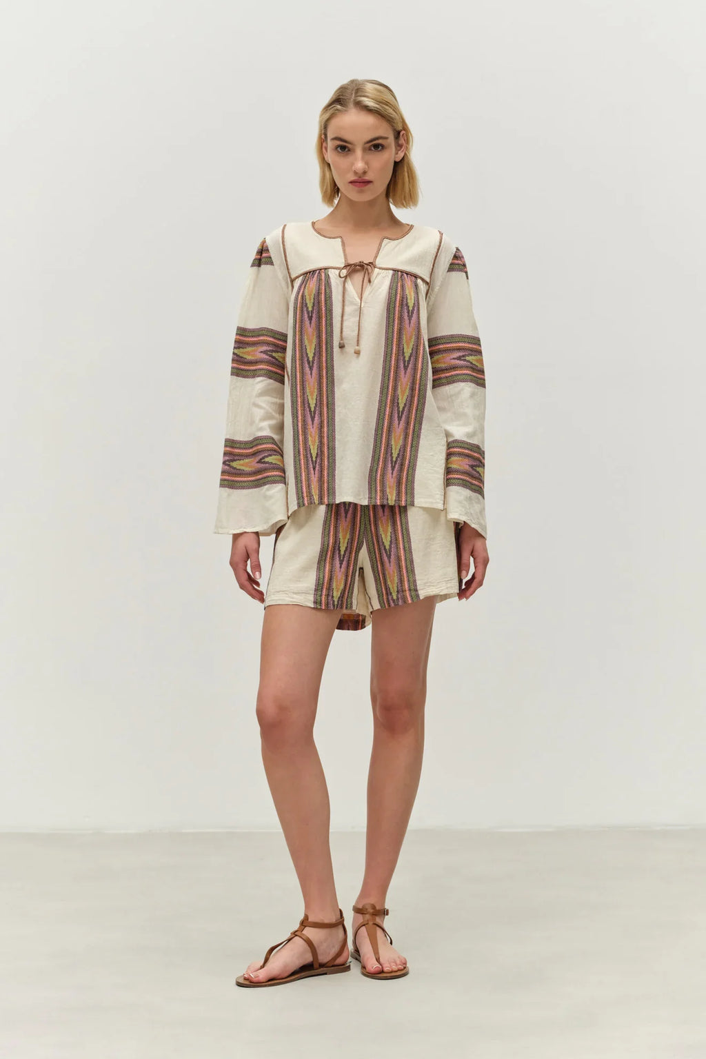 Devotion twins ati shorts - pink / green Devotion twins Shorts – Pampas